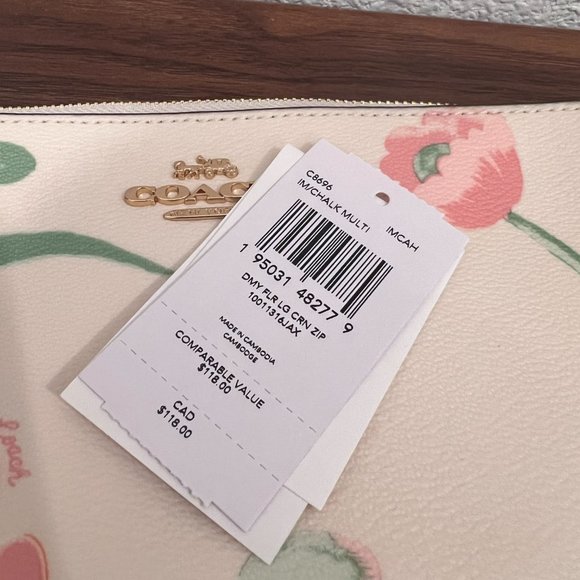 Coach | Bags | Coach Large Corner Zip Wristlet With Dreamy Land Floral ...